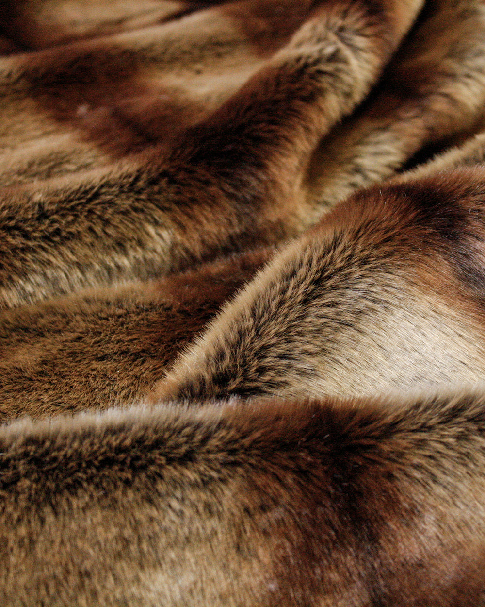 Red Lemur Throw | Heirloom | Furtex | Furtex Australia